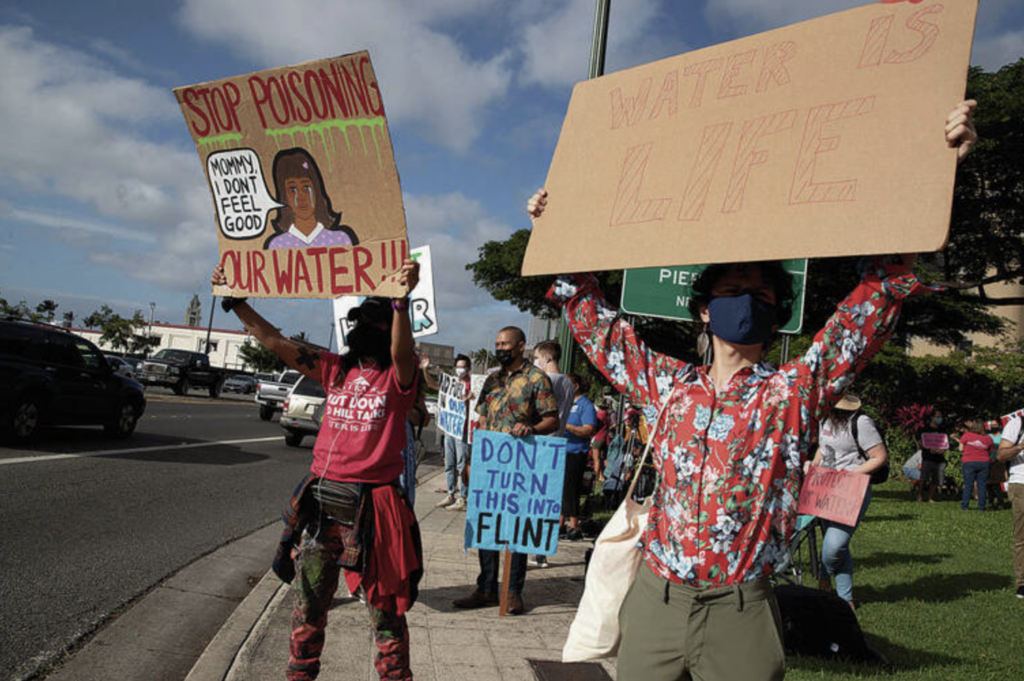 Native Hawaiians Fight US Navy for Polluting Island’s Water - Hawaiʻi ...